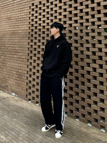 Lookbook - Nike Cross Trainer Low Triple Black CQ9182-001 - Novelship