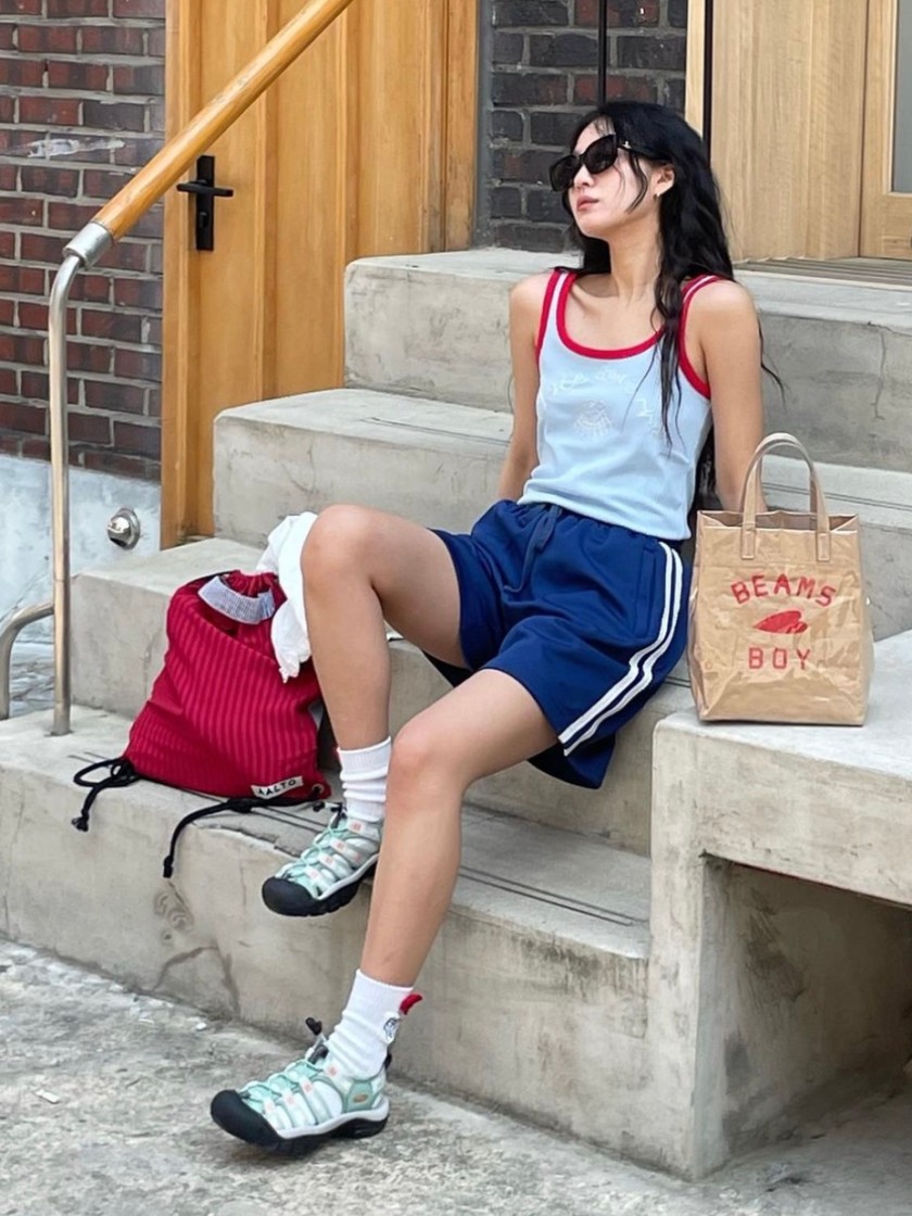 Lookbook - Nike Cross Trainer Low Triple Black CQ9182-001 - Novelship