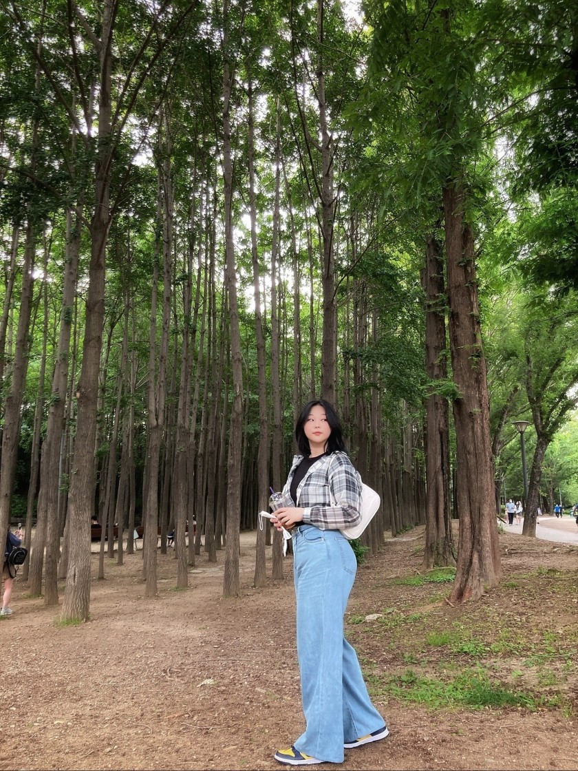 Lookbook - Nike Dunk Low 'Michigan' 2021 DD1391-700 - Novelship