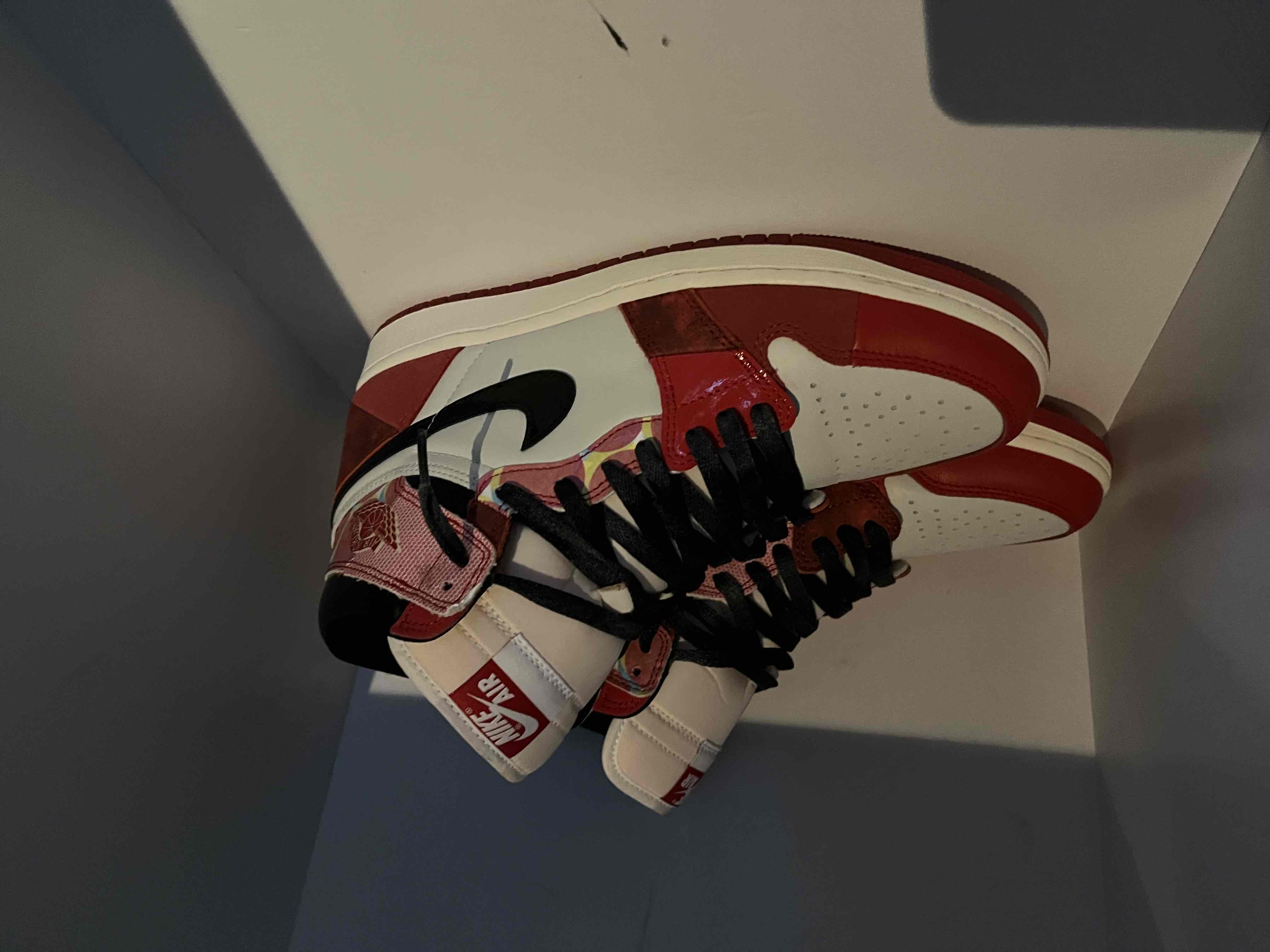 Marvel Spiderman x Air Jordan 1 Retro High OG 'Across The Spider Verse ...