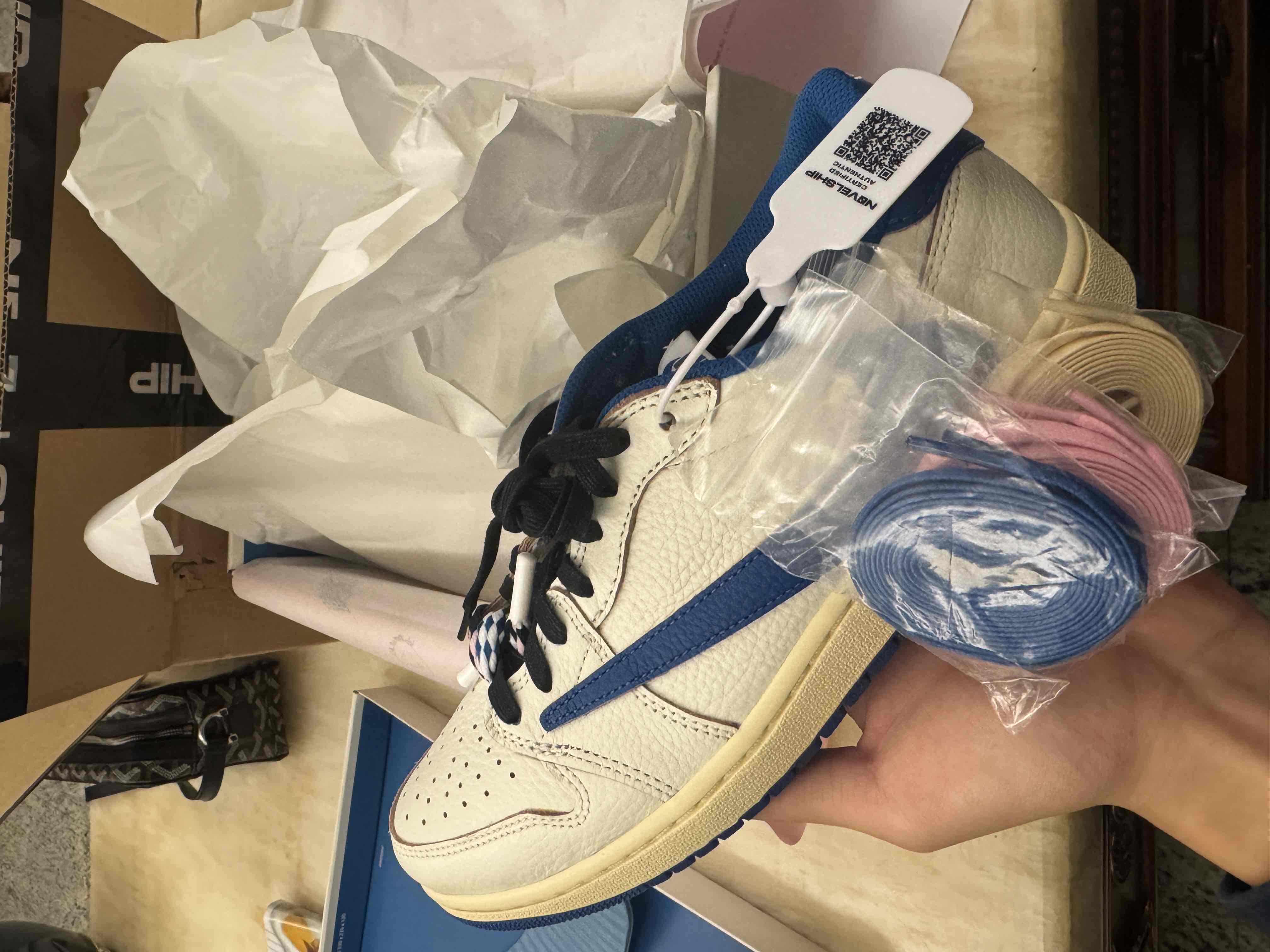 『ルックブック - Fragment Design x Travis Scott x Air Jordan Air 1 Retro Low ...