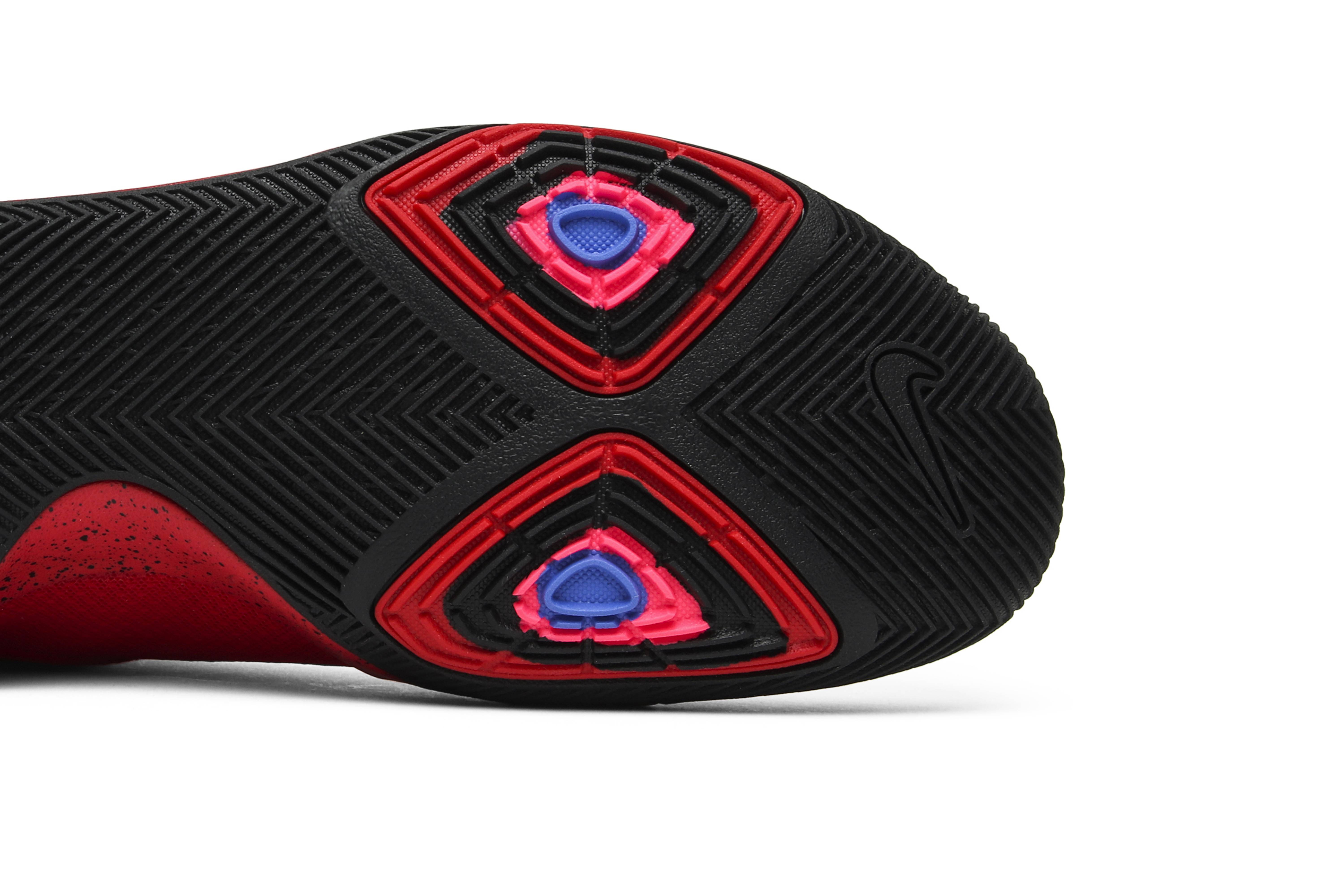 Nike Kyrie 3 Three Point Contest Candy Apple - 852395-600 - Novelship