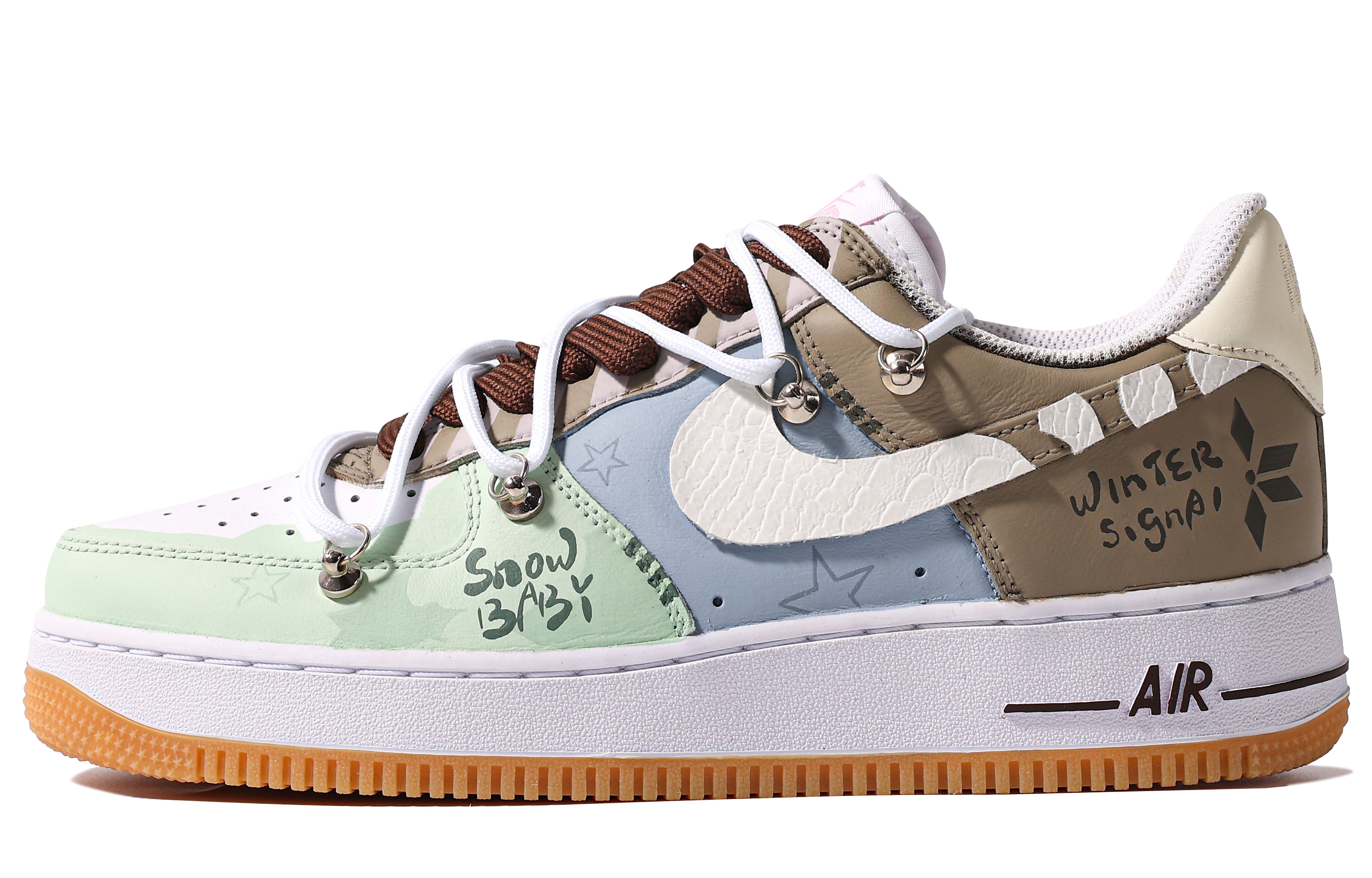 [Custom Shoes] Nike Air Force 1 Low 'Gingerbread Graffiti' - Novelship
