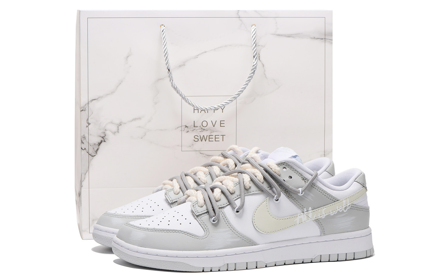 Beli [Custom Shoes] Nike Dunk Low 'Deconstructed Letter Grey' - Novelship