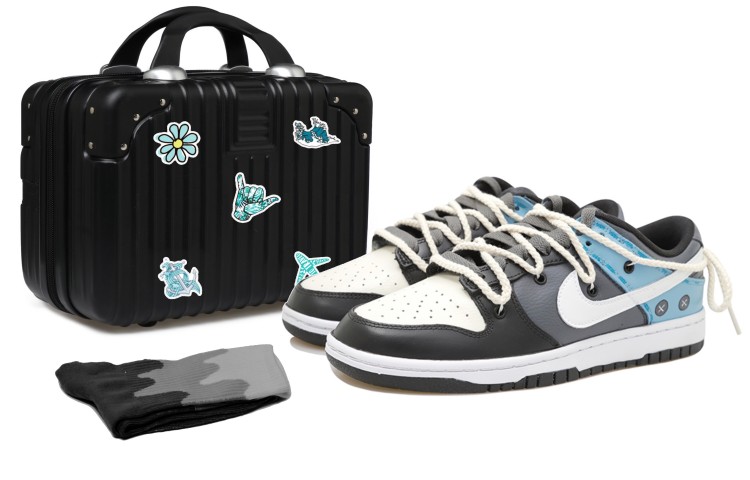 [Custom Shoes] Nike Dunk Low 'Distressed Black White Blue' - Novelship