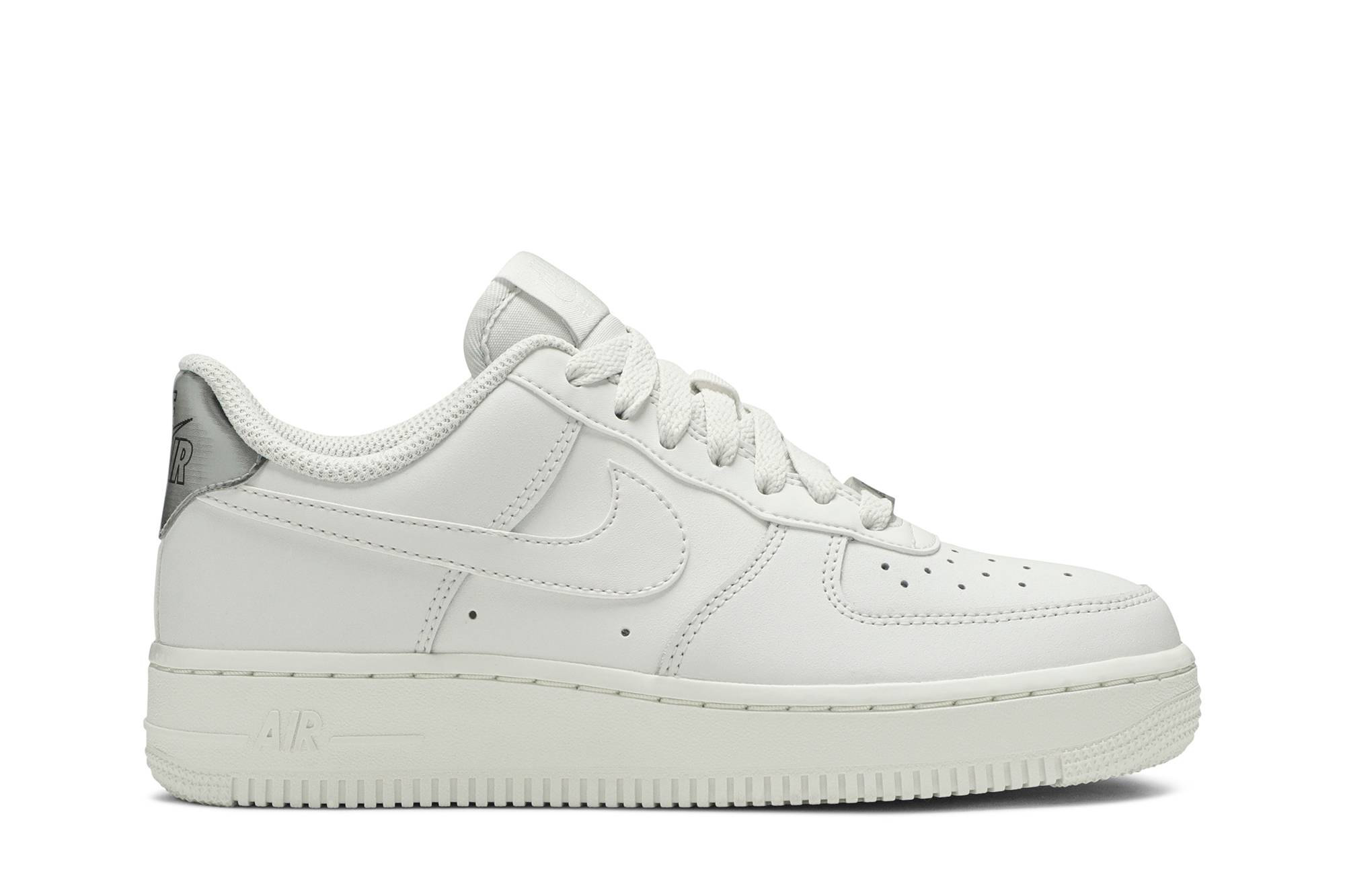 Buy (Women) Nike Air Force 1 '07 ESS 'Platinum Tint' AO2132-003 - Novelship