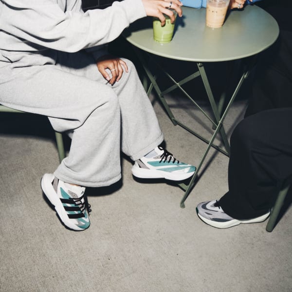 購買 Adidas Light Blaze 雲白/核心黑/粉青 JR3462 - Novelship