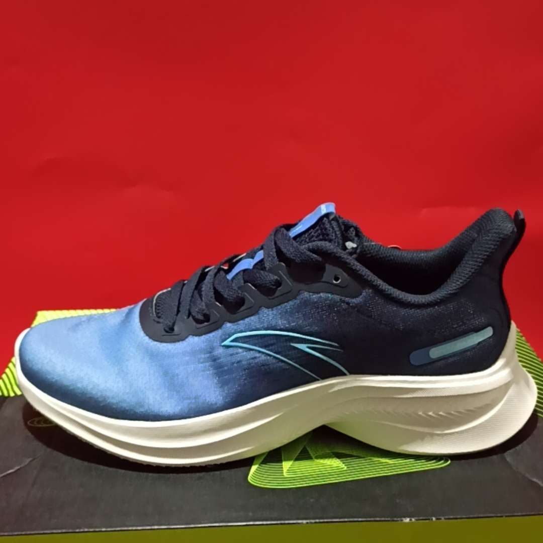 Buy Anta Hydrogen Runner 'White' 112125570-4 - Novelship