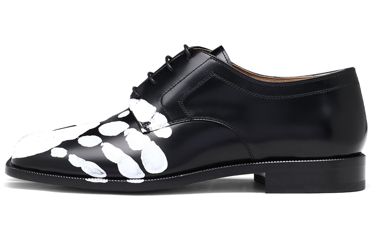 Buy Maison Margiela Tabi 'Hand-Painted Black and White ...