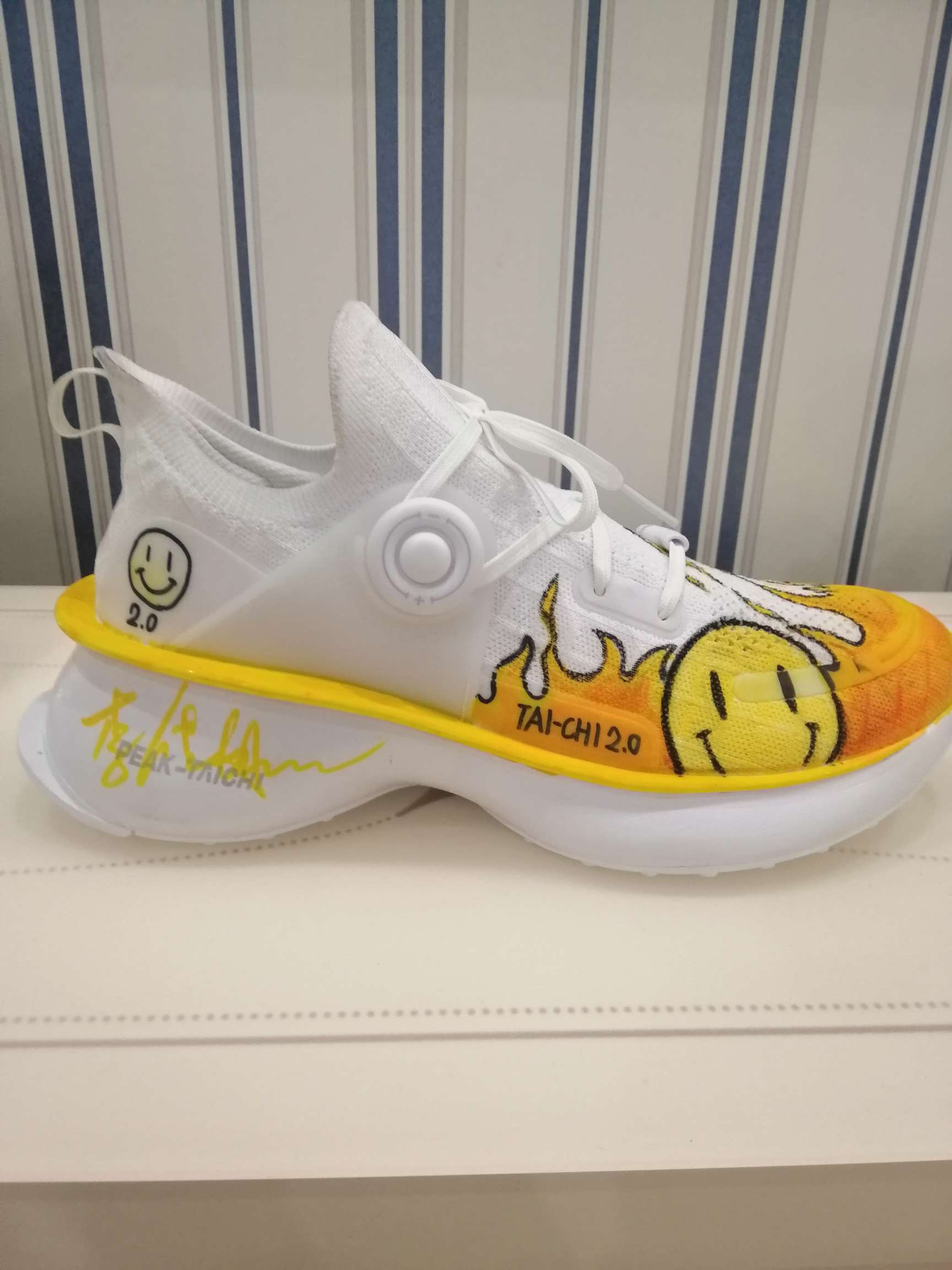 Peak Taichi 2.0 'Li Jiahang Custom Graffiti Signature' A10000 - A10000 - Novelship